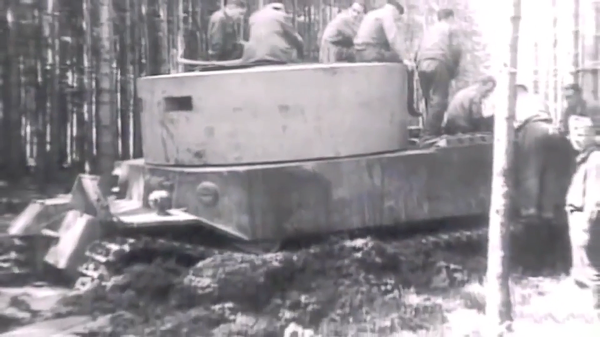 Porsche’s moving bunker that Kursk broke apart