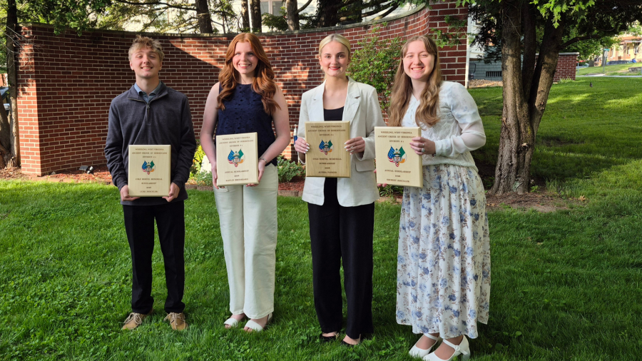 Wheeling students awarded $1,000 scholarships from AOH