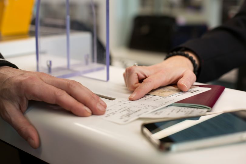 Passport warning for Brits as most people don't understand key EU ...