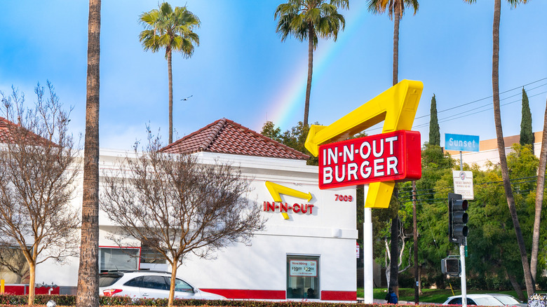 The 7 worst things about In-N-Out, according to fans