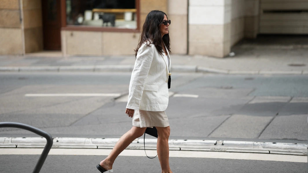 Zara's £28 linen blouse praised for chic versatility