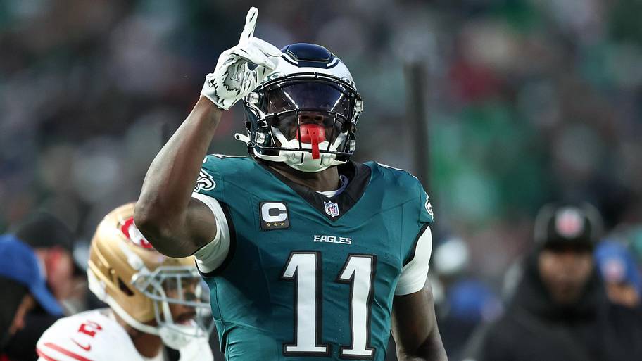 AJ Brown bombshell officially flung the door open for perfect Falcons trade