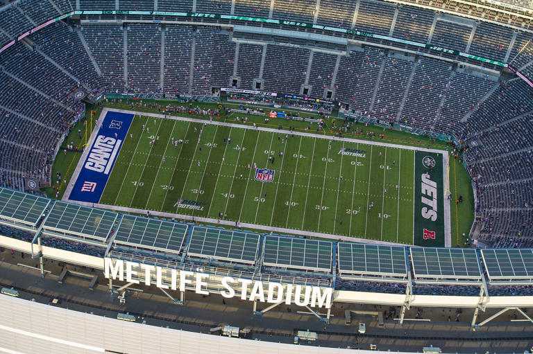 World Cup at MetLife: Why a stadium built for fall is a summer sun trap
