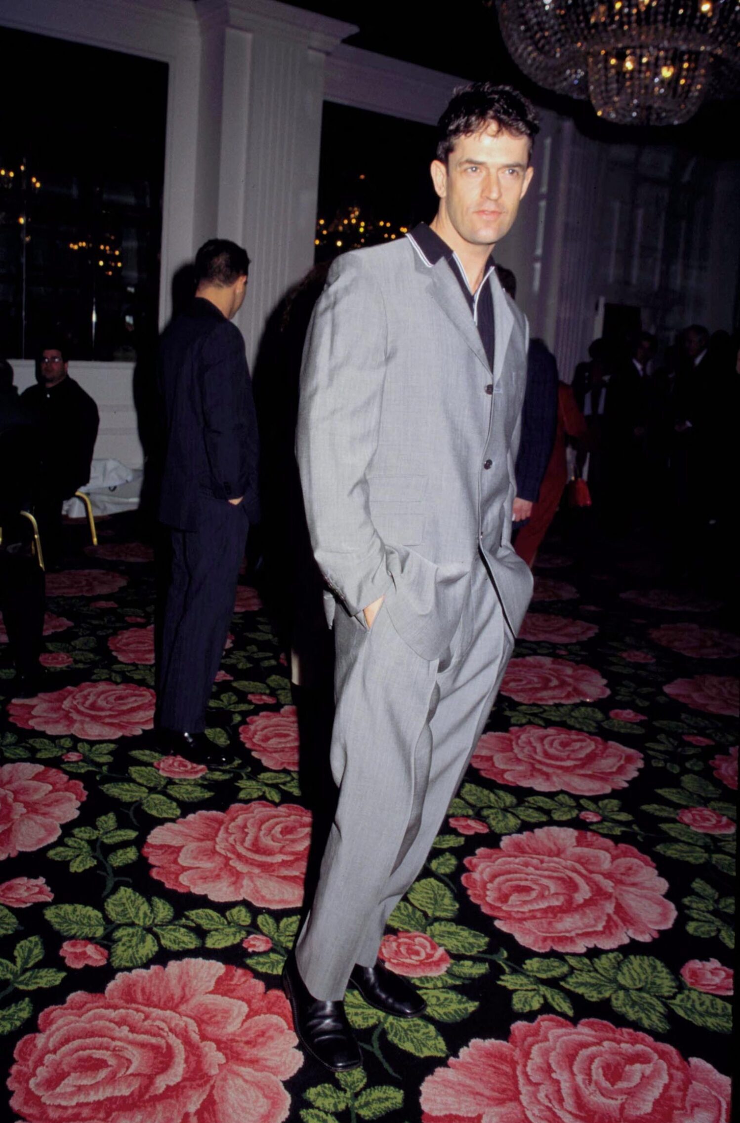 Beloved ’90s heartthrob admits he wore bodysuit to fake his muscles in ...