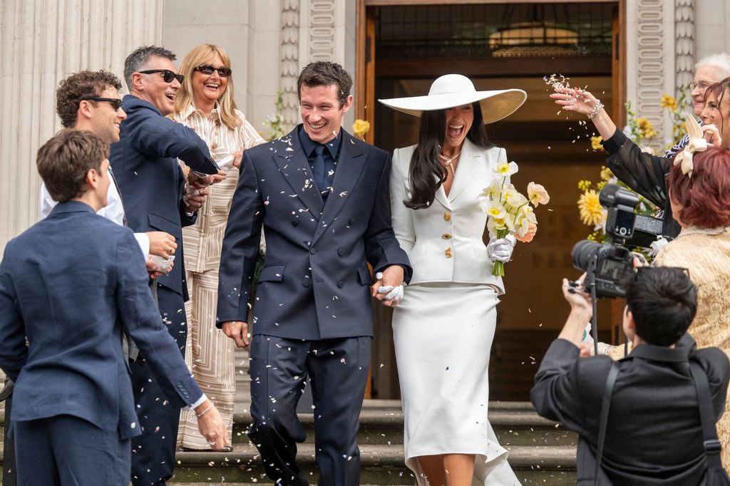 Dua Lipa abre el álbum de fotos de su íntima boda civil con Callum ...