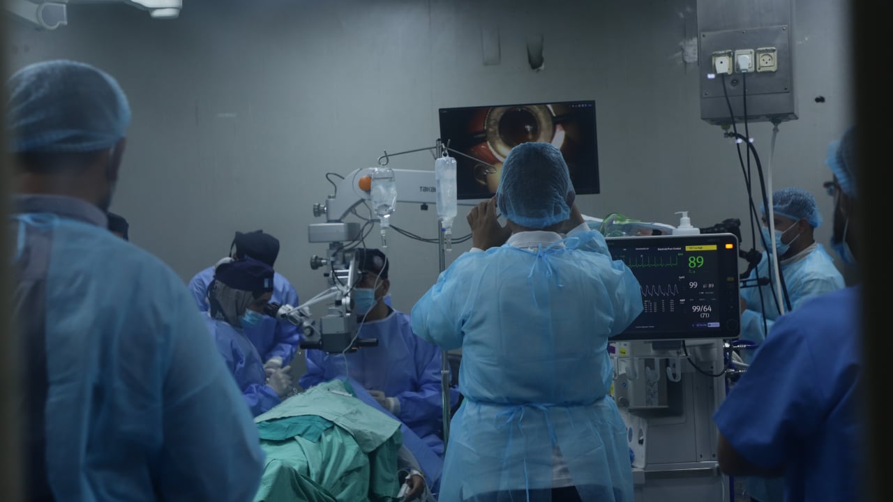 Doctors in Gaza perform cornea transplant amid aid shortage