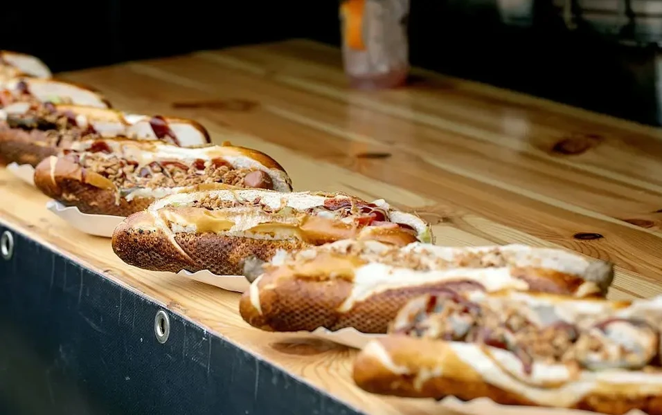 Alabama white BBQ hot dogs meet 'atomic heat' wing craze