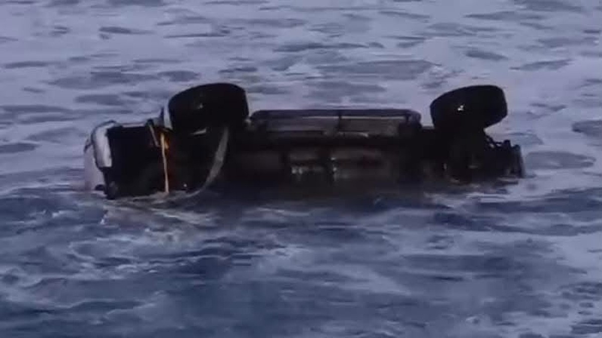 Fenómeno de mar de fondo deja un turista muerto y una camioneta ...