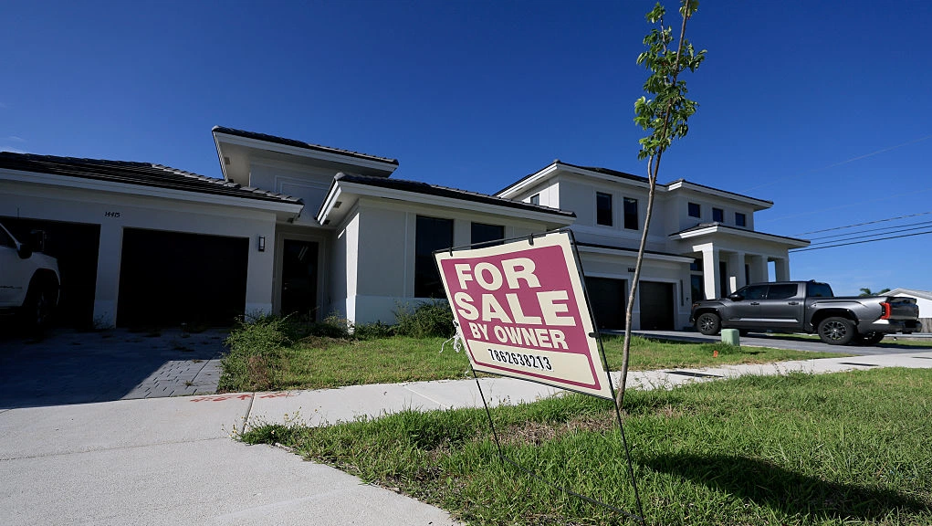 Investor home purchases hit lowest level since 2020