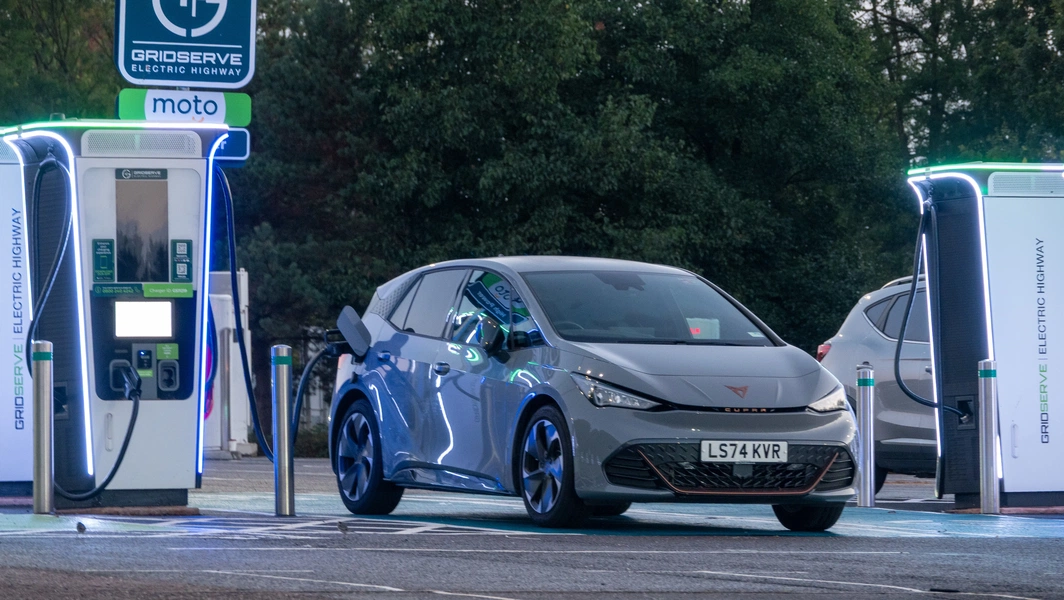 UK sets legally binding 87% emissions cut by 2040