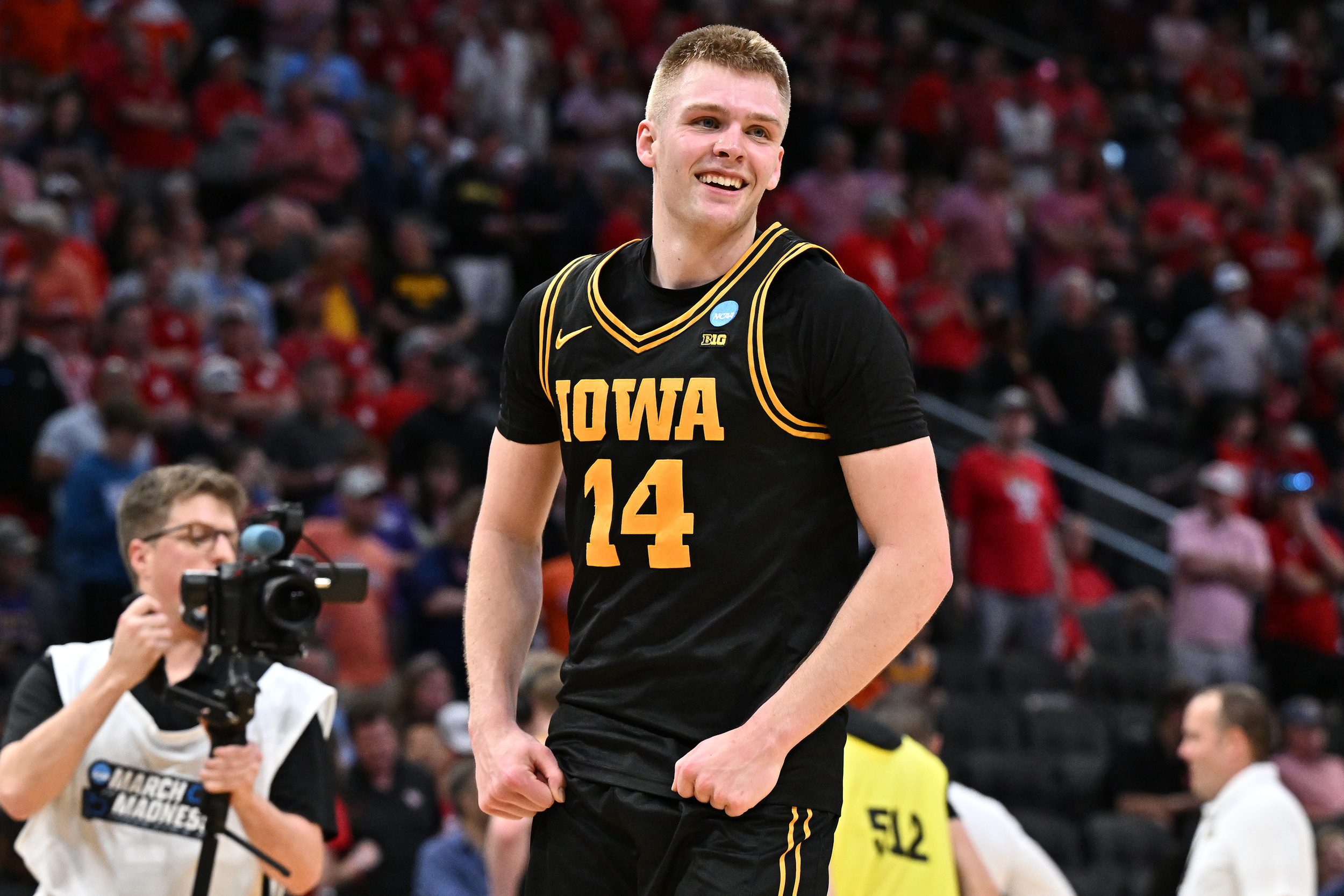 5 players the Hawks could target with pick No. 23