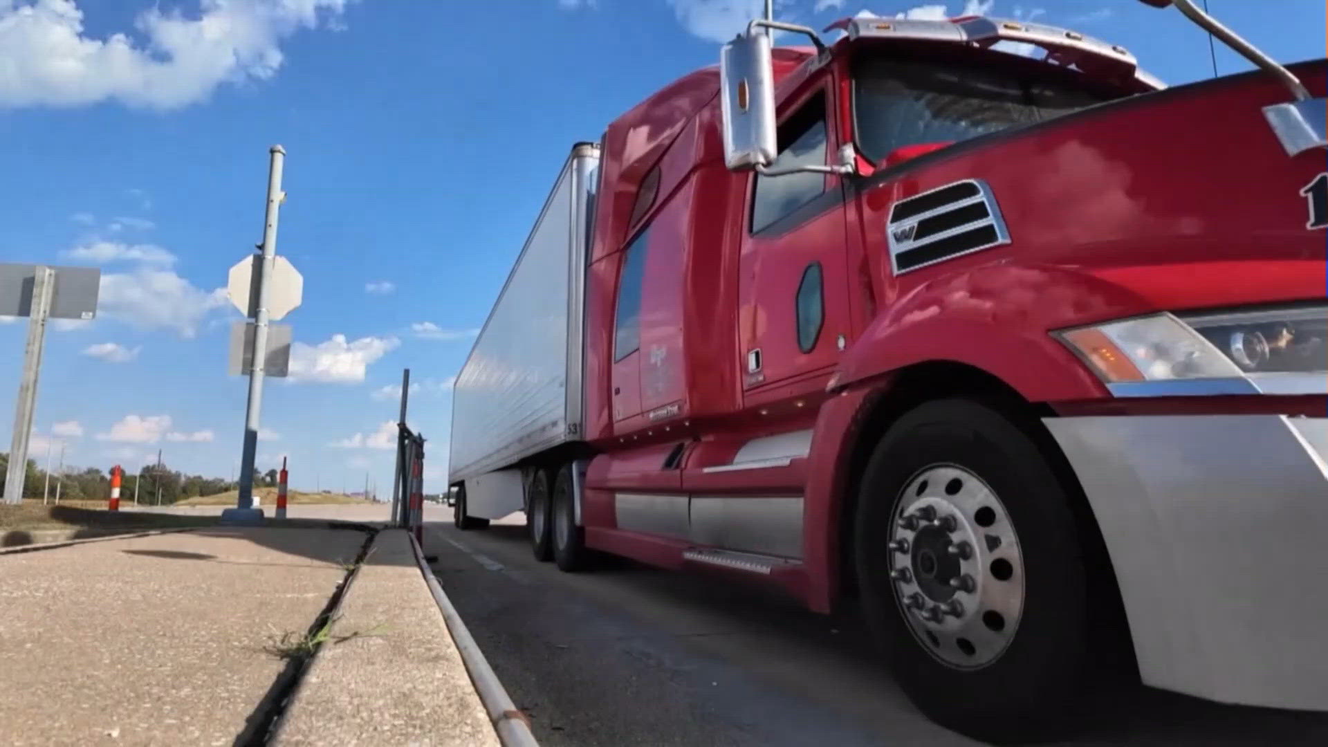 New Texas CDL testing rules eliminate Spanish-language knowledge exams