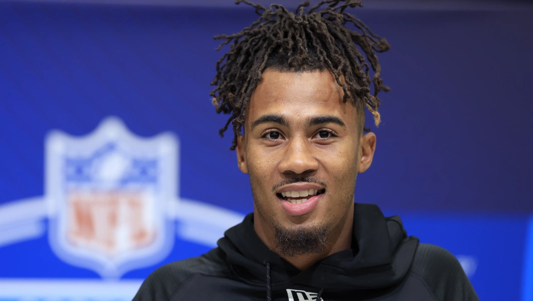 Bills sign WR Mac Dalena, waive CB Daryl Porter Jr.