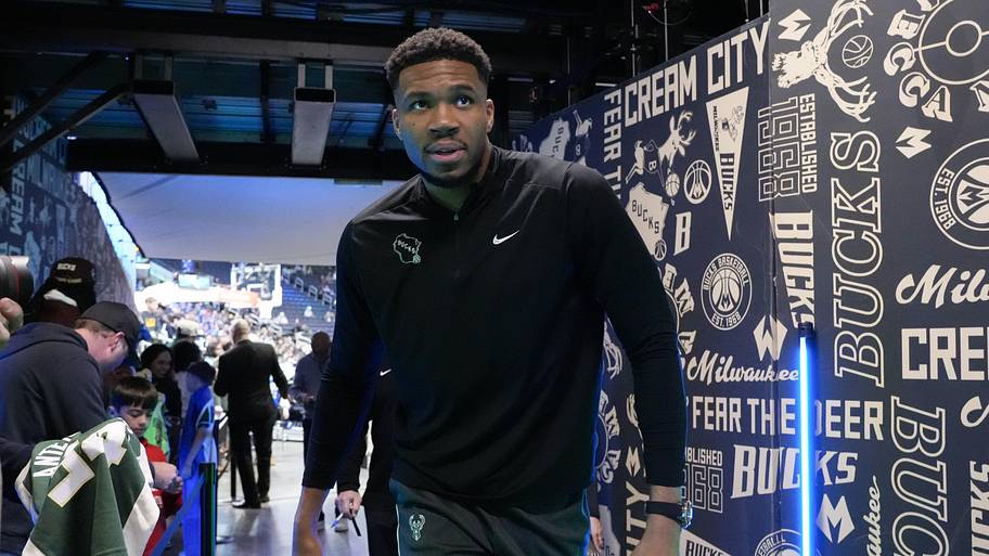 Bucks should welcome mystery team teased by NBA insider in Giannis ...