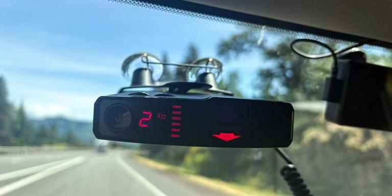 The Valentine V1 Gen2 radar detector picks up speed-measuring devices ...