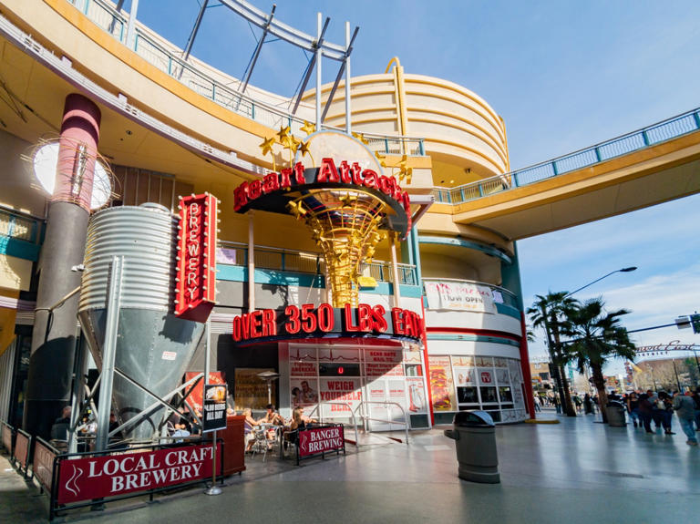 One of Las Vegas’ most controversial restaurants has closed after 15 years