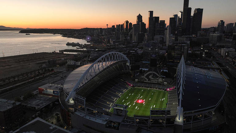 'Credible threats' prompt Seattle, Mayor Wilson to activate cameras ...