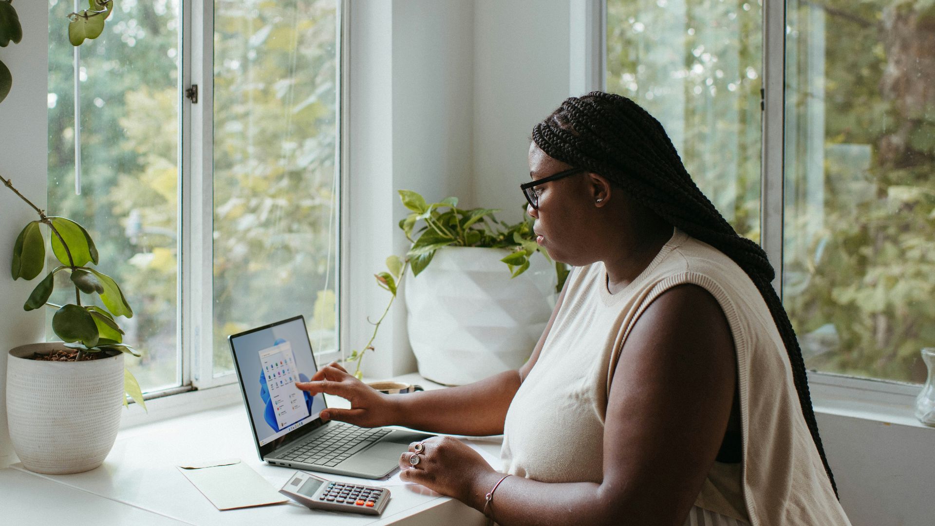 20 reasons why young people love to reject traditional work