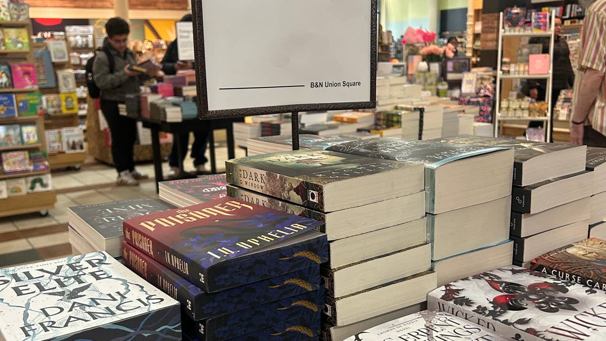 Romantasy sequel 'The Ballad of Falling Dragons' debuts as No. 1 New ...