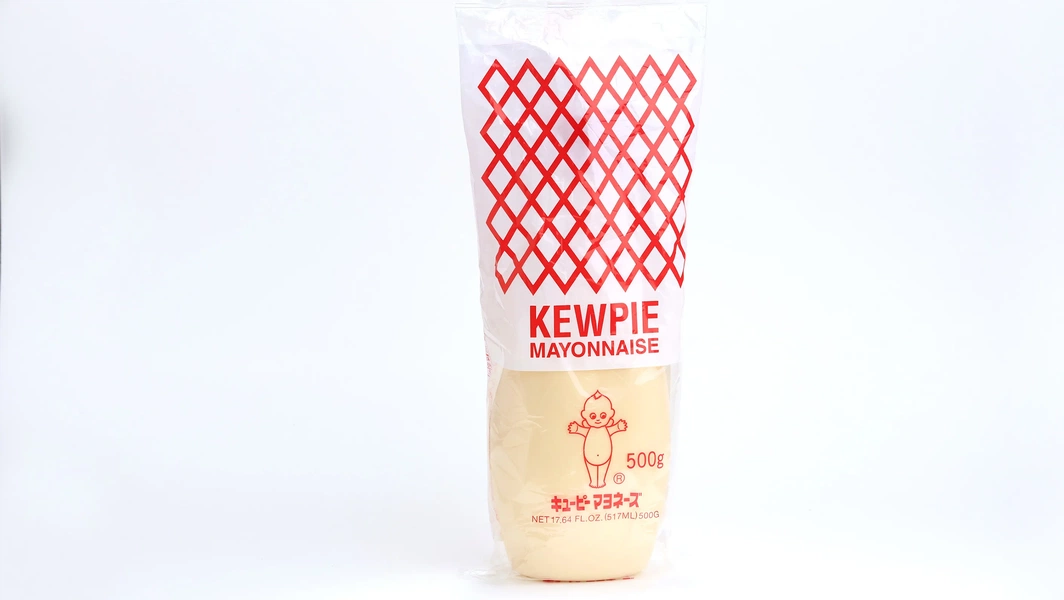 Kewpie and regular mayonnaise compared