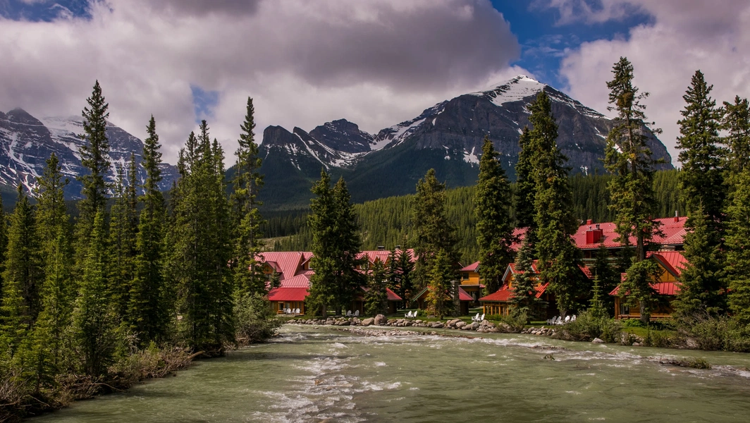 Alberta flood watches remain as rain tapers off
