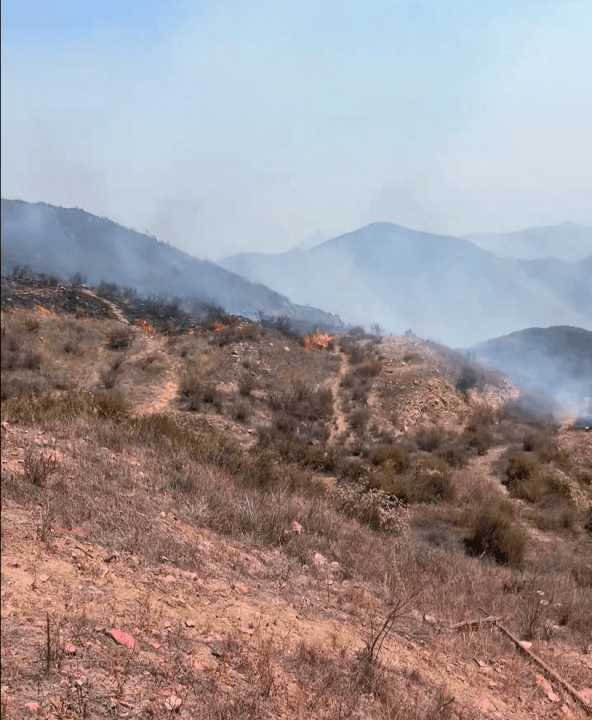 Evacuation warnings lifted for Border 6 fire near Dulzura, smoke ...