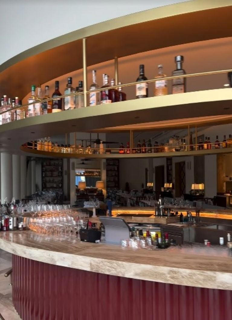 Así es Nusr-Et, el restaurante de lujo donde captaron a Jesús Ernesto ...