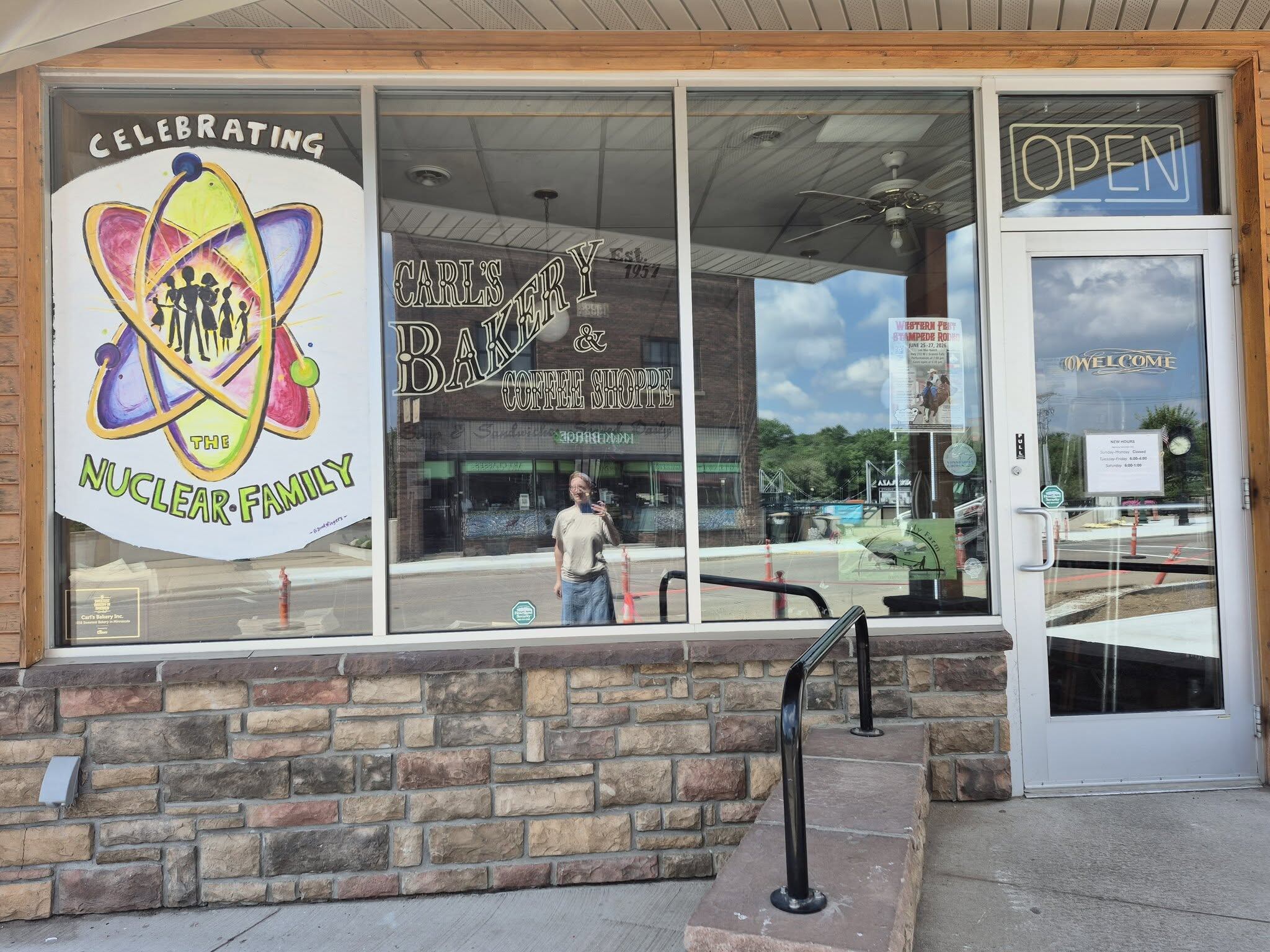Minnesota bakery announces 'Nuclear Family' promotion during Pride month