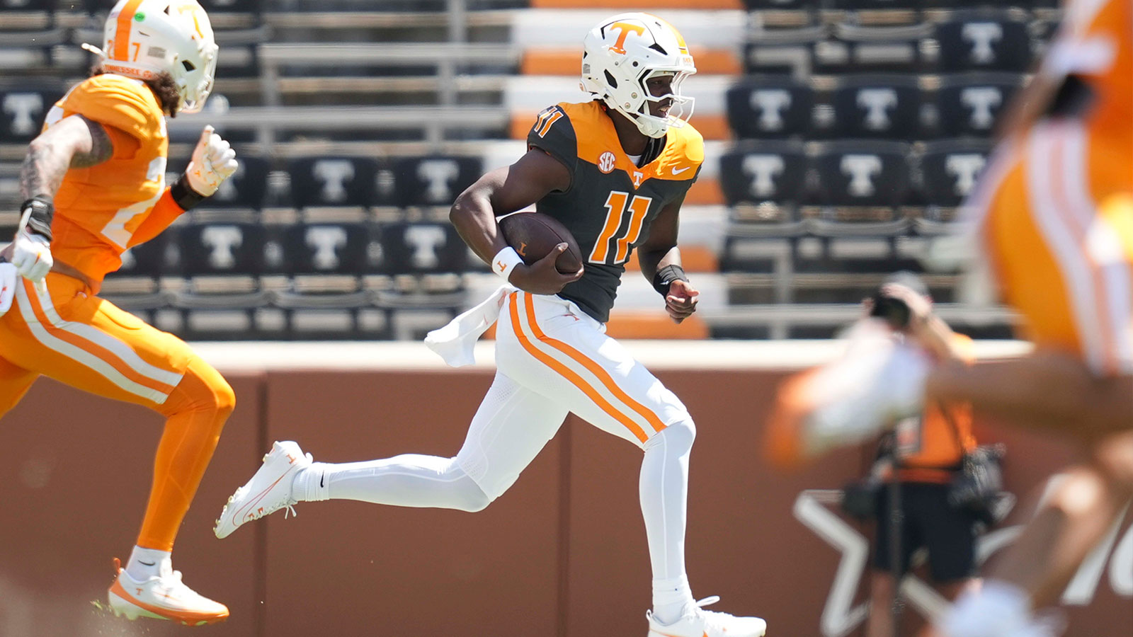 Tennessee football rumors: All signs point to 5-star phenom winning ...