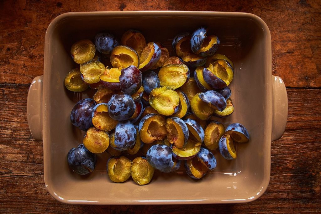 11 simple foods gastroenterologists recommend for healthy bowel function