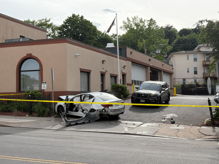 Man found with gunshot wound inside vehicle after crash in New Britain