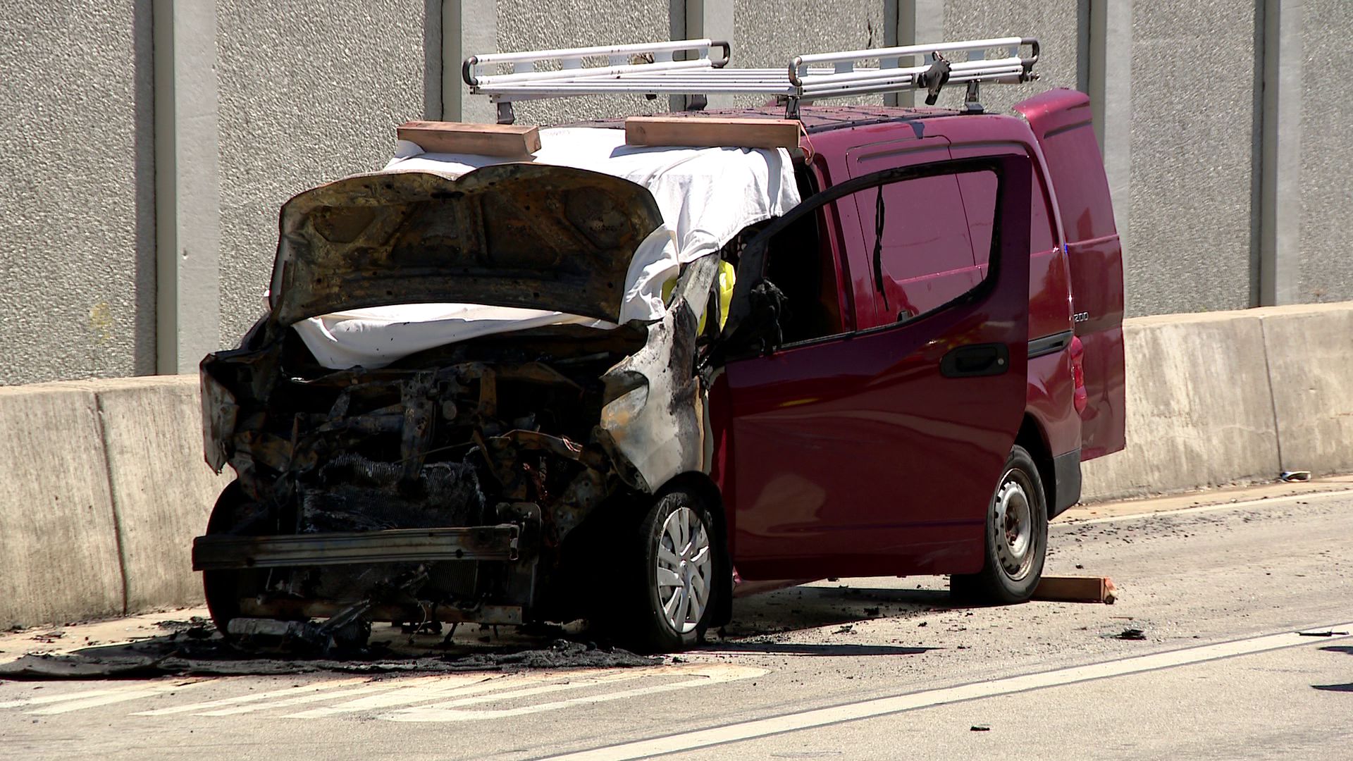 Deadly crash on I-894 ramp in Greenfield, MCSO says