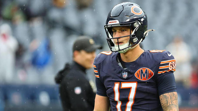 Caleb Williams' Health, Bears' Depth Gives Chicago Clear Trade Candidate