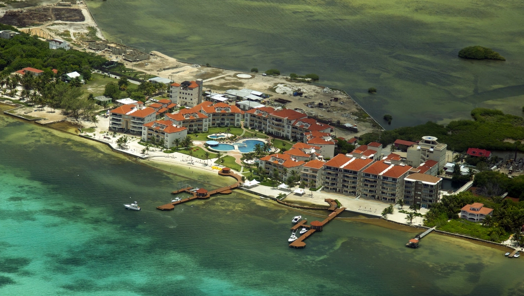 Living and thriving as an expat in Belize