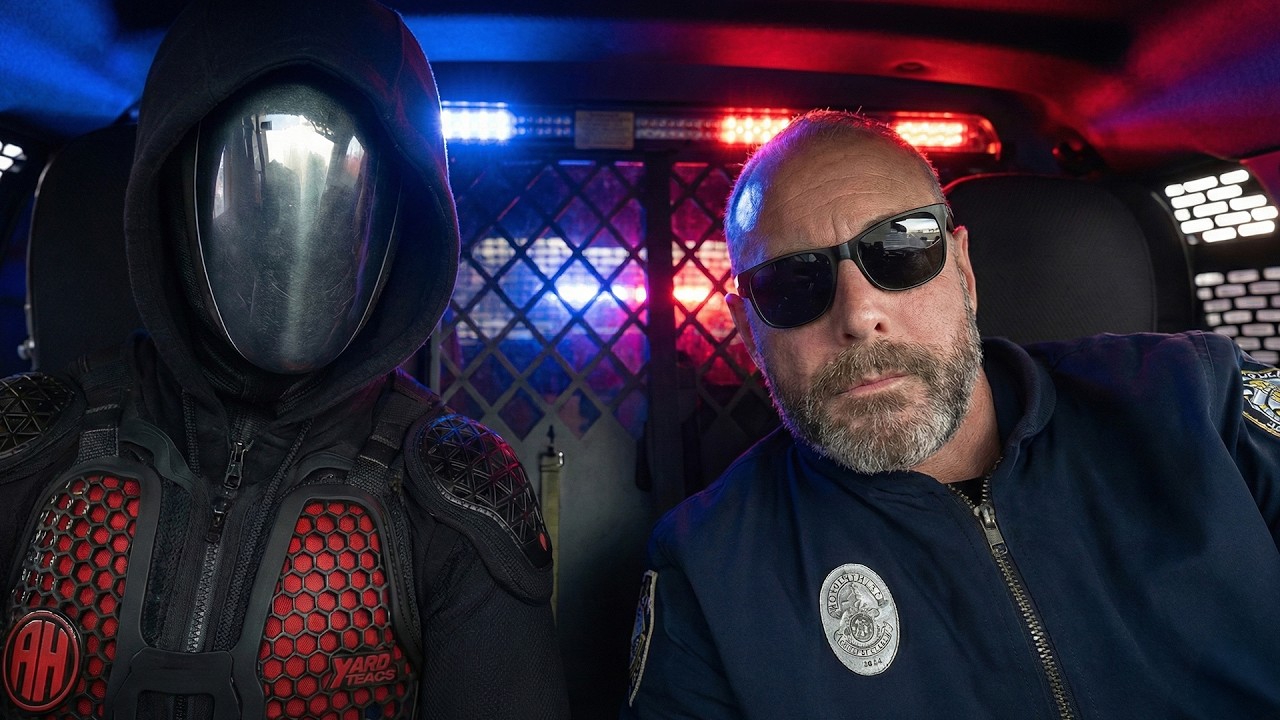 I stopped crime as a real life superhero ep. 3 + I stopped crime as a ...