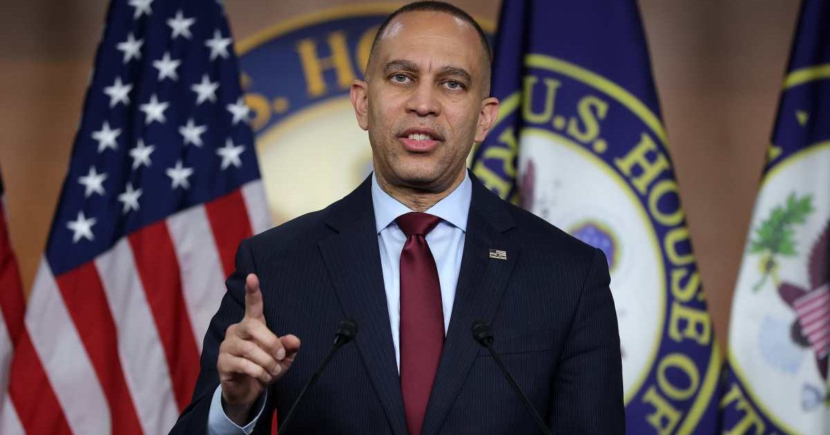 Jeffries won't commit to impeaching Trump as Democrats map out post ...