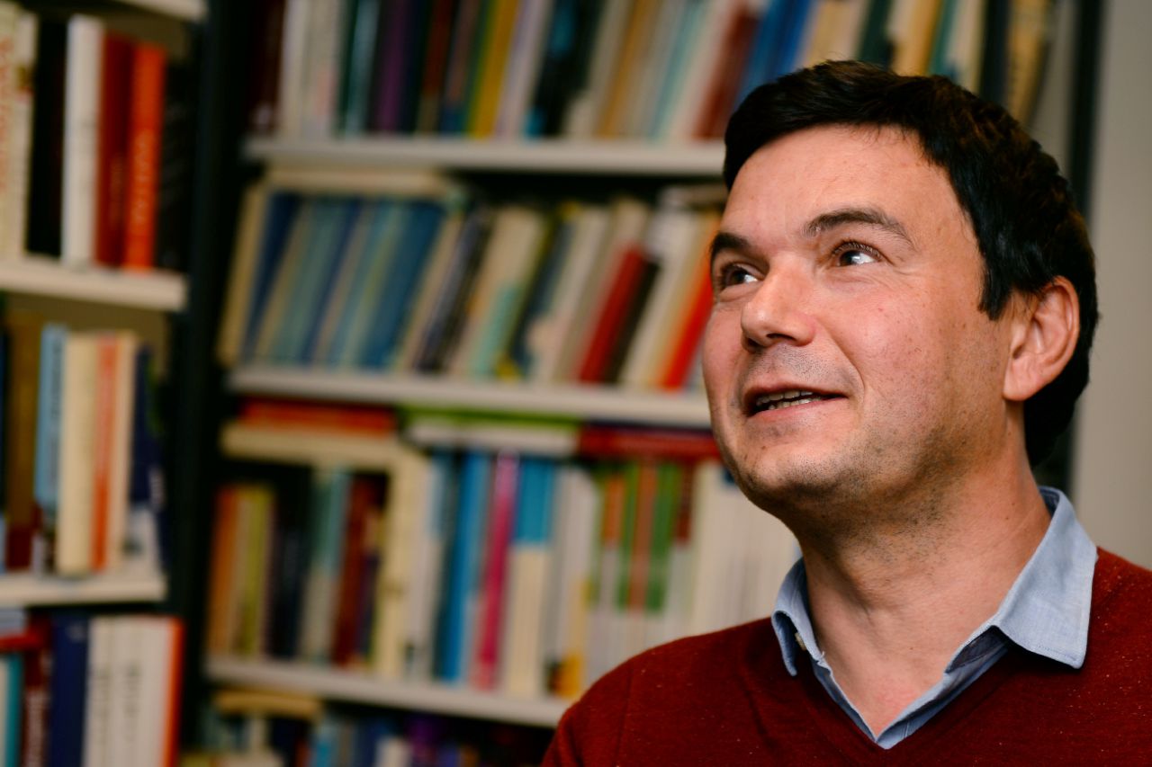 « 5 000 euros par habitant » : un rapport corédigé par Piketty propose ...