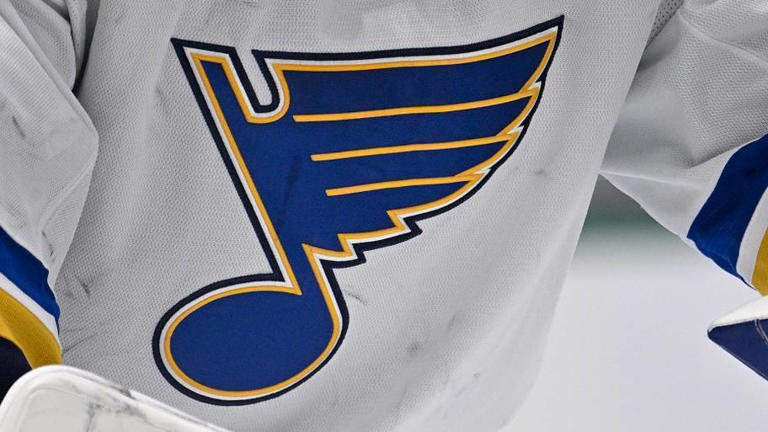 Blues forward would be perfect fit for NY Rangers this offseason