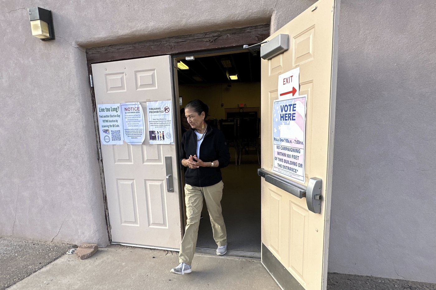 New Mexico voters choose party nominees for governor as revenue soars ...