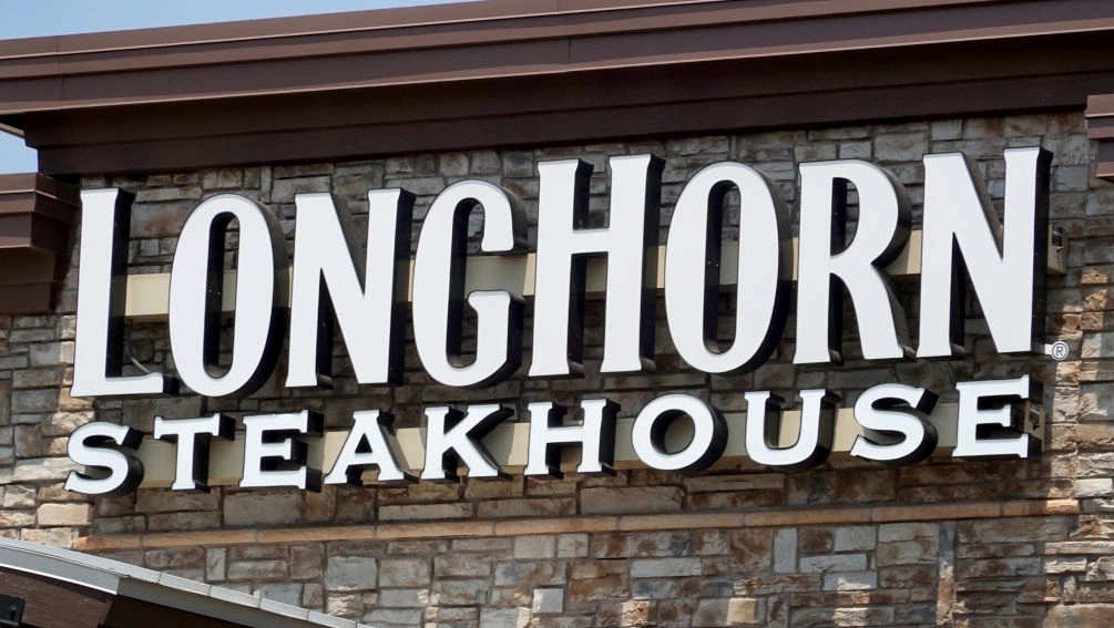 7 signature LongHorn steaks ranked