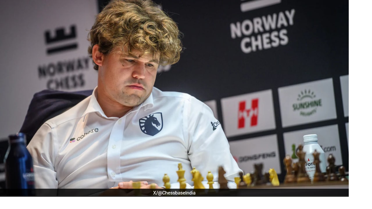 Magnus Carlsen in disbelief as R Praggnanadhaa scripts history by ...