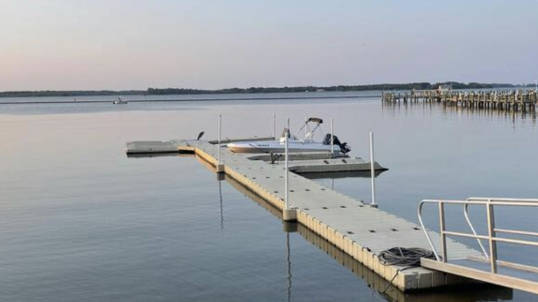 Before you jump in: The dockside water hazard you can’t see