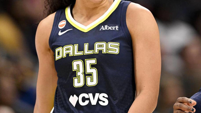 Azzi Fudd's 'Pick on Me' response about defense is backed up by key stat