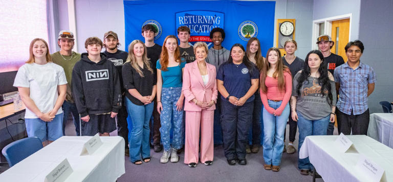 US Secretary of Education visits Essex Junction, Williston