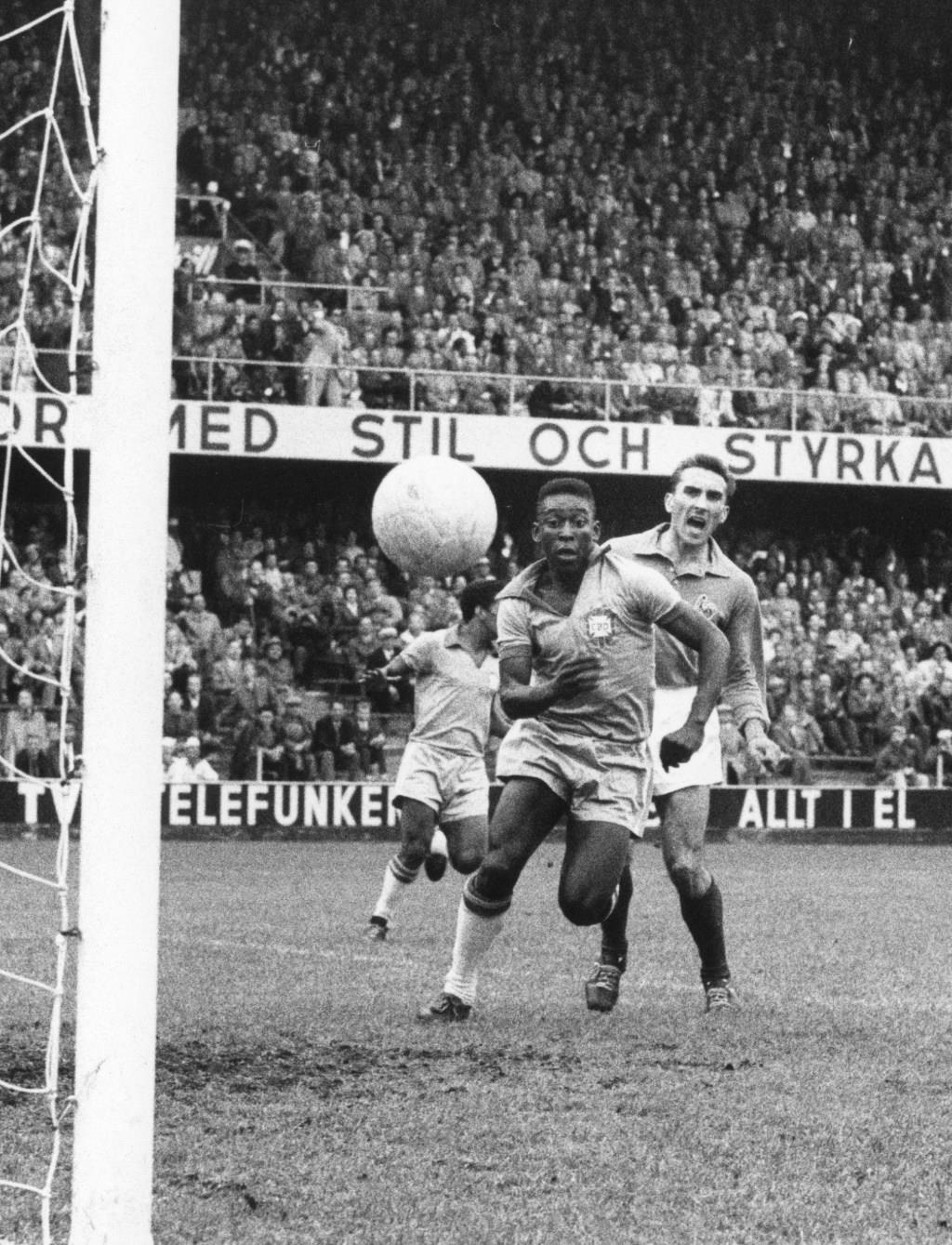 Historic Pelé World Cup shirt worth an excess of $6 million hitting auction