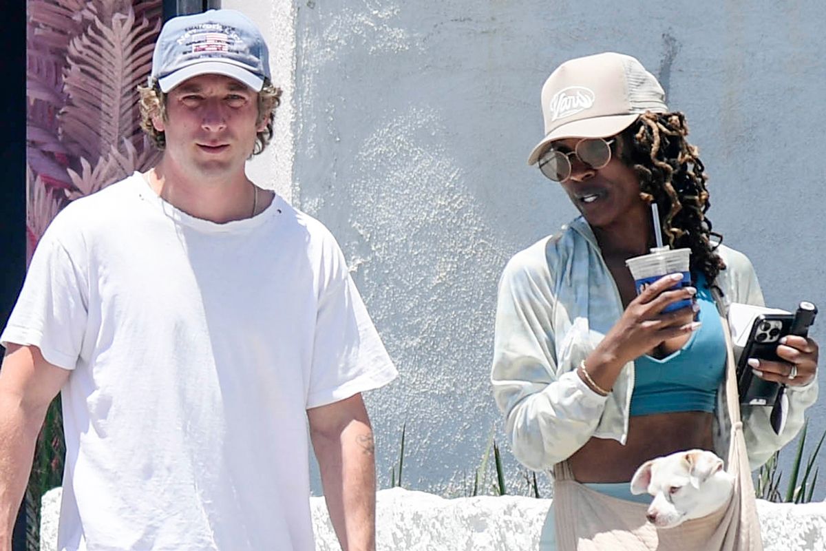 Jeremy Allen White and "Shameless" costar Shanola Hampton step out ...