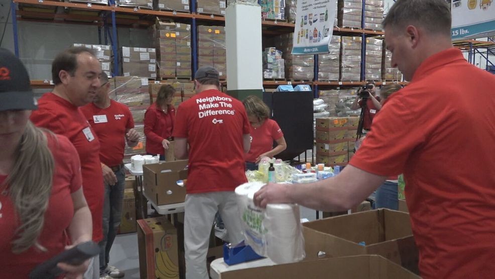 'Neighbors Make the Difference Day' brings KeyBank employees to local ...