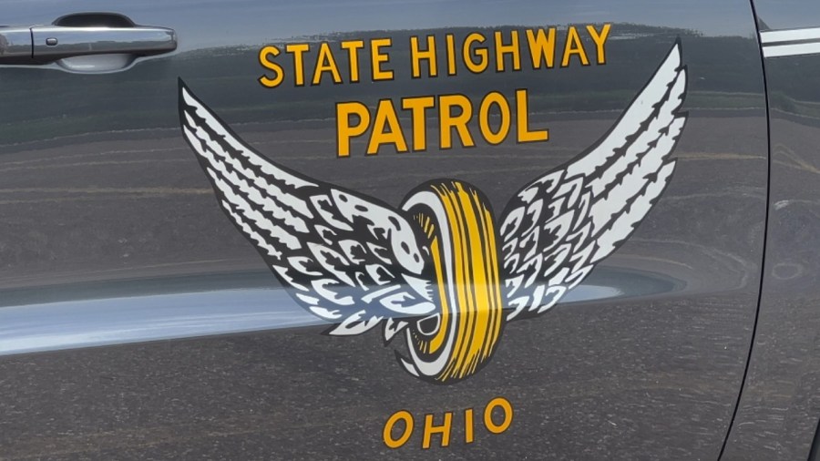18-year-old driver ejected, killed in crash: OSHP