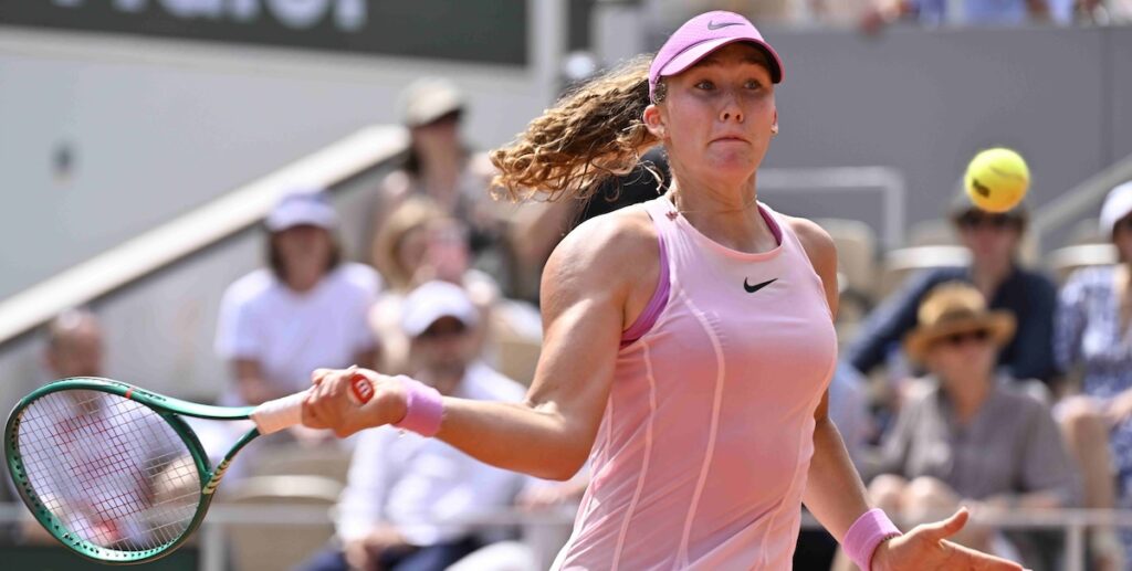 Mirra Andreeva, impres­sion­nante face à Cirstea en quarts de finale ...