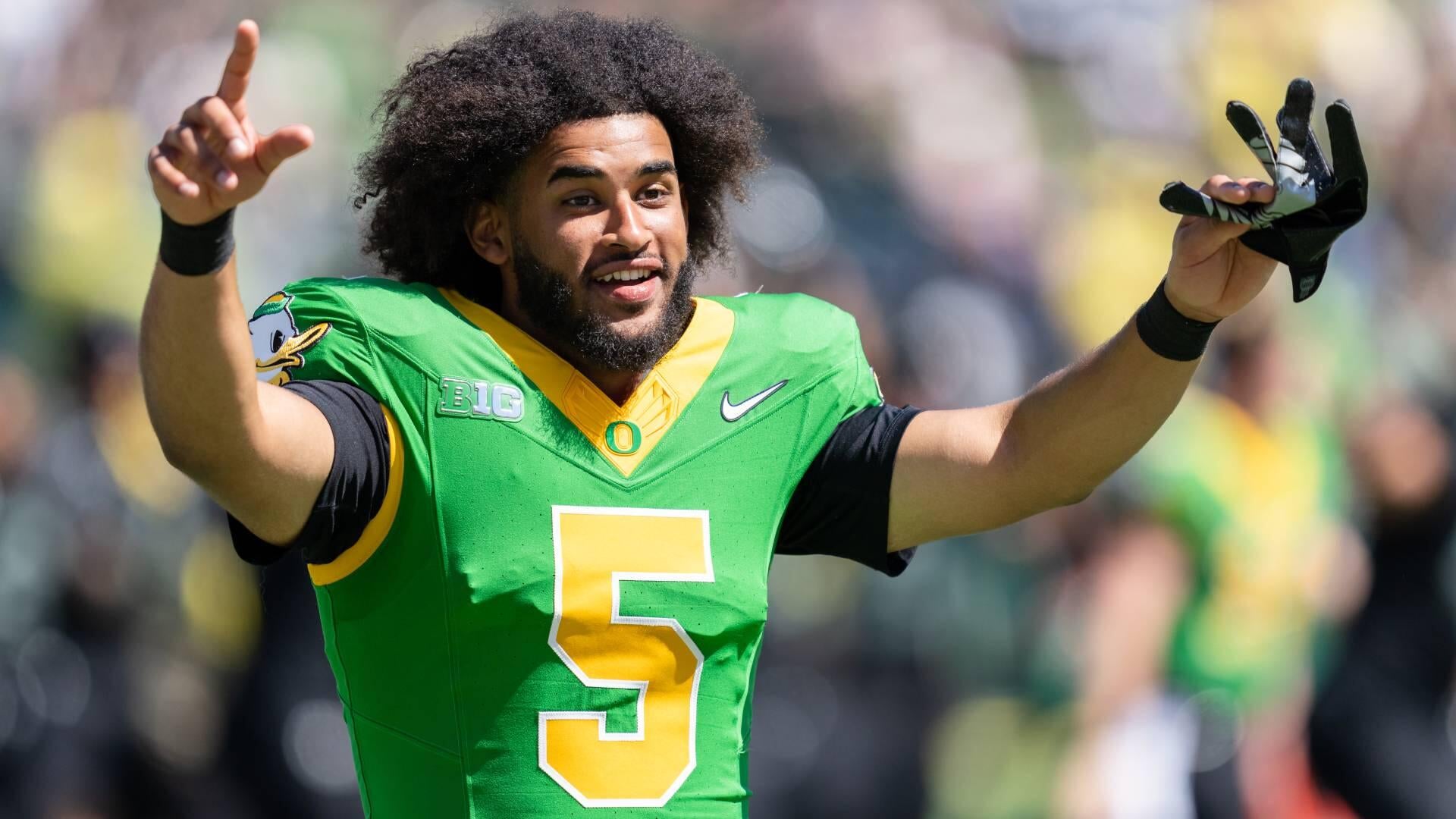 Look: EA Sports College Football 27 cover features Dante Moore, Kewan ...